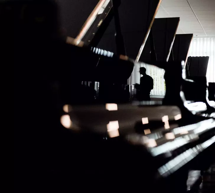 फोटो №1 - पियानिसिमो: दुनिया में सबसे अच्छा पियानो कैसा है
