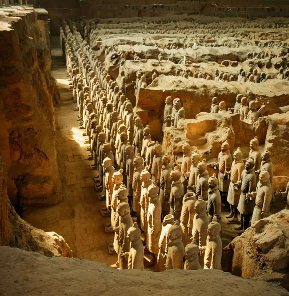 Kép №1 - földalatti őrök: a terrakotta hadsereg rejtélye