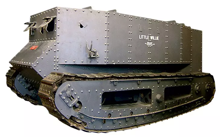 Foto №1 - virun 100 Joer ... erfonnt Panzer