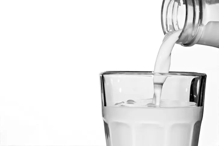 Photo Nummer 1 - Ärzte erzählten über die Vorteile von fettarmer Milch