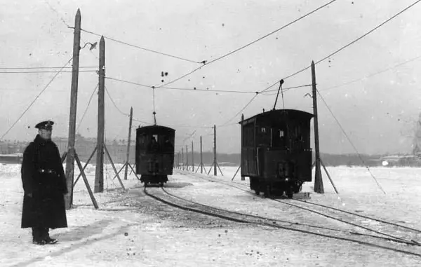 I luga o le tram mai le pou i le pou