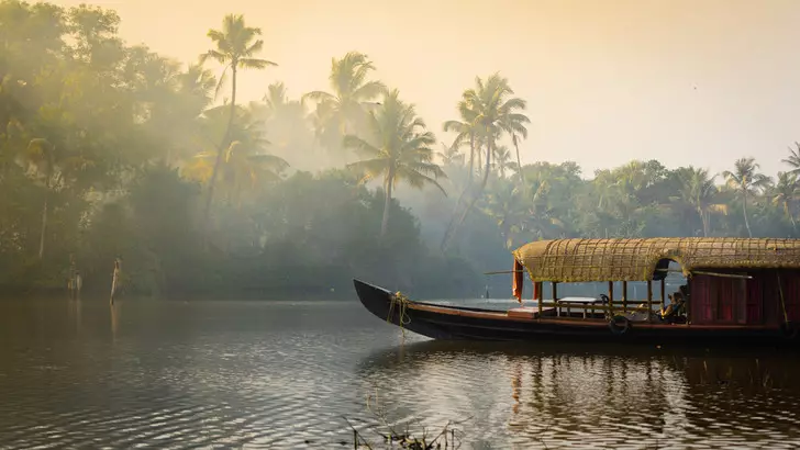 Foto №6 - Tiket Musim Panas: 5 Negara Di mana Anda Boleh Berenang Dan Sunbathe Pada musim sejuk