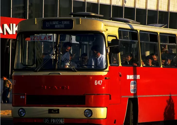 Foto número 1 - Transport regeix per als turistes que canviaran a Turquia