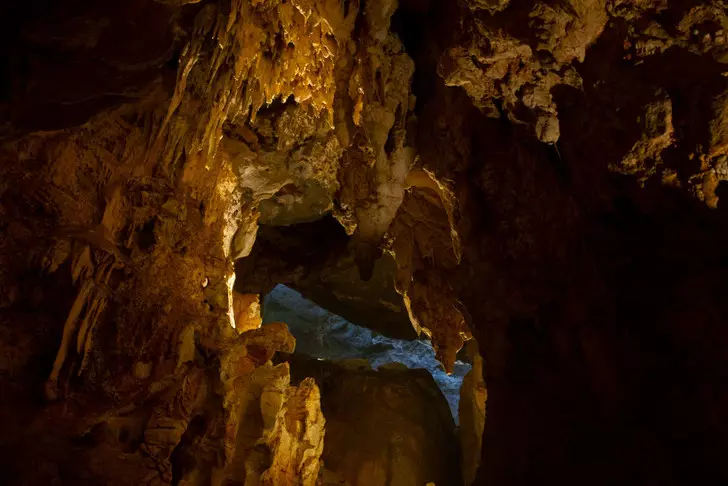 Foto №1 - Ascunse de ochii: 7 peșteri fantastice