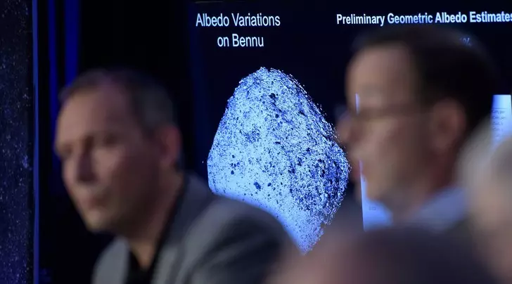Uimhir Grianghraf 1 - NASA ar fáil chun astaróideach samhail 3D a phriontáil