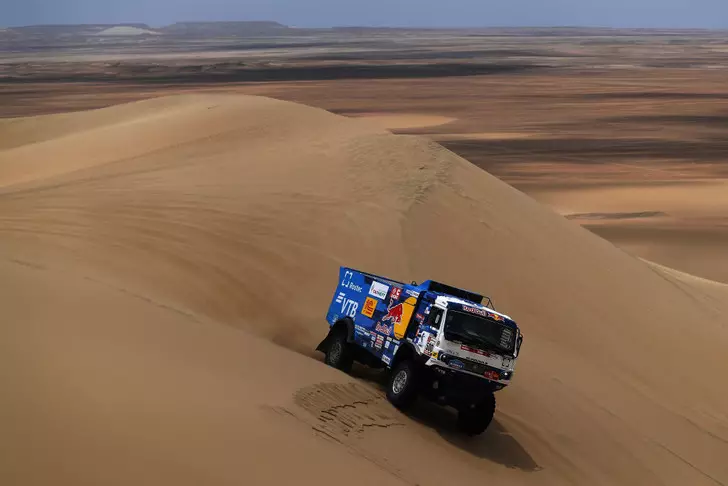 Foto número 1 - neve, calor e altas velocidades: 7 rally famoso