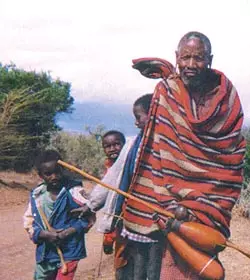Llun Rhif 3 - Masai Mara, neu ymweliad ag Arweinydd Glöynnod Byw Warlike