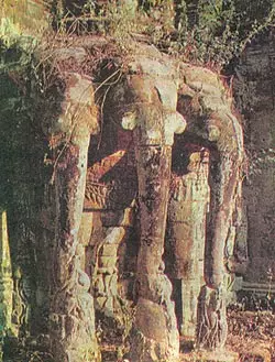 Φωτογραφία №2 - Angkor: Εξοικονόμηση