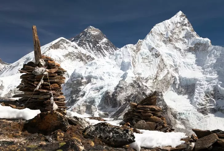 Everest nan 2015 te kraze dosye a pou kantite viktim nan apwòch yo nan tèt la