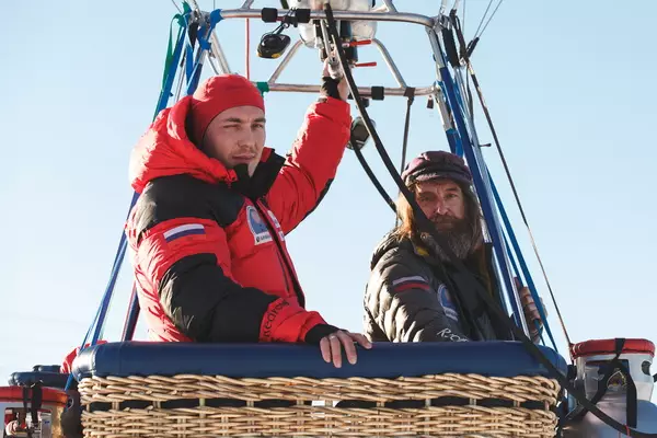 Foto №1 - Fedor Konyukhov etablerade en världsrekord på flygningen på en termisk aerostat