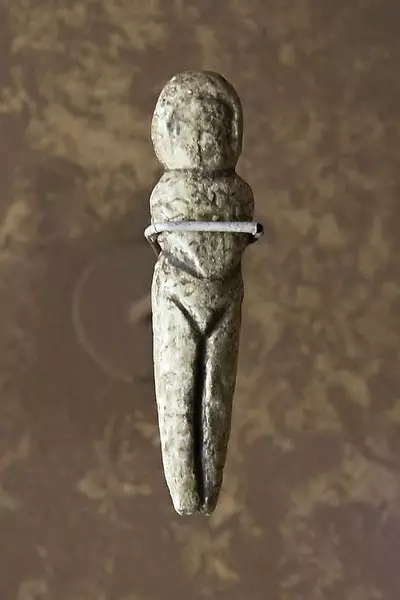 Artifacts: 5 ótrúlega verk Paleolithic Art sem finnast í Rússlandi 209_8