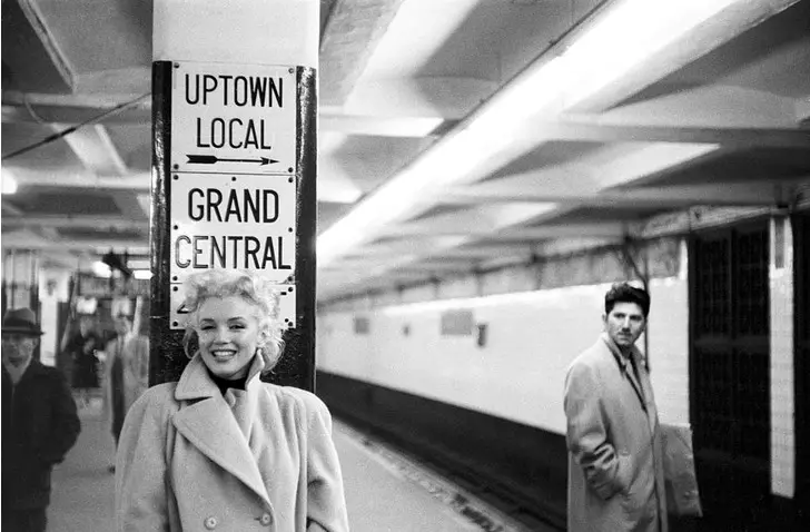 Ảnh №1 - Quý ông thích Blondes: 9 huyền thoại về Marilyn Monroe