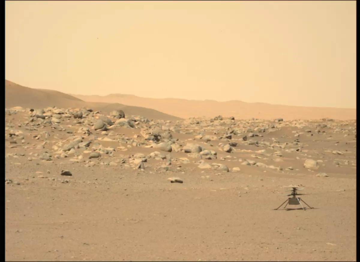 Photo №1 - Martian Helikopter NASA begikk det mest kompliserte flyet