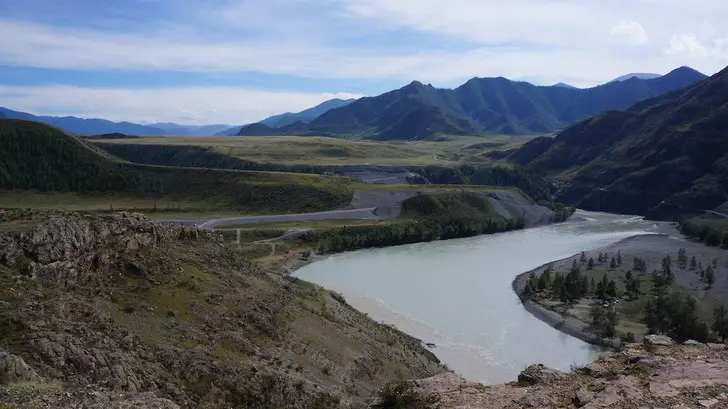 Foto Nomor 8 - Nama Gunung: 10 kursi untuk dilihat di Altai