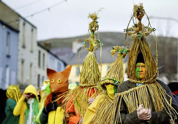 Marcher, les gens! 9 festivals de Noël 24712_10