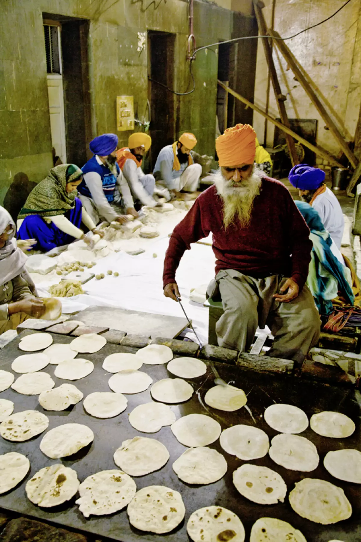 Fotoğraf Numarası 10 - Altın Kişiler: Amritsar'ın Altın Tapınağındaki Yaşam Nasıl Düzenlenir?