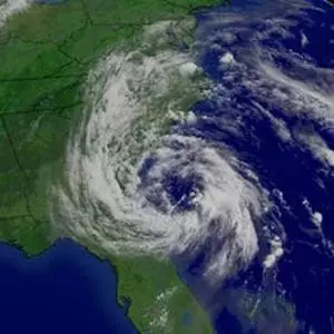 Poto No. 1 - AS janji hiji taun hurricanes destructive