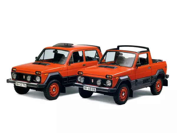 Полу-готови производи: Како автомобили од СССР беа изменети за странски купувач 255_17