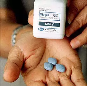 (Photo №1 - viagra ga enyere ndị njem aka