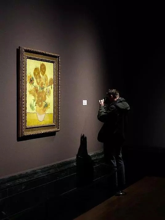 "Sunflowers" Van Gogh med tiden kan "plante"