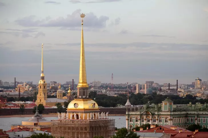 Pinatois percaya yén St Petersburg sareng Arkhangss tiasa di handapeun cai
