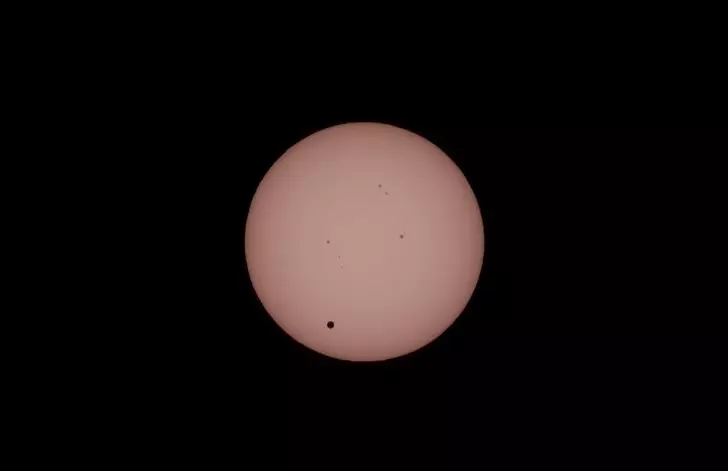 Сурет №1 - NASA адамдарға Венераға жіберуге дайындалып жатыр