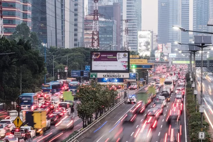 Foto №4 - bukan cara pergerakan, tetapi mewah: 5 negara di mana untuk memiliki kereta itu sangat mahal