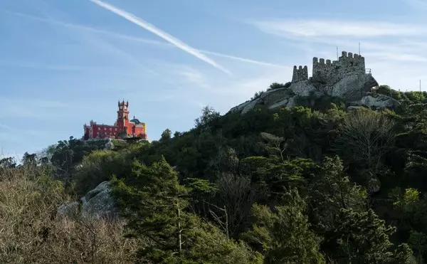 Porutugali Nta Lisbon: Gufunga amarozi, imiraba nini n'Umubyeyi Preverland 31334_19