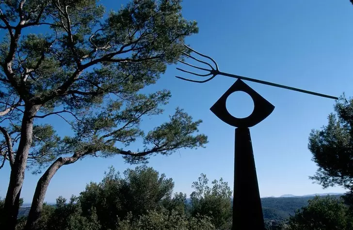 Foto №2 - Museus a l'aire lliure: 6 parcs d'escultures de tot el món