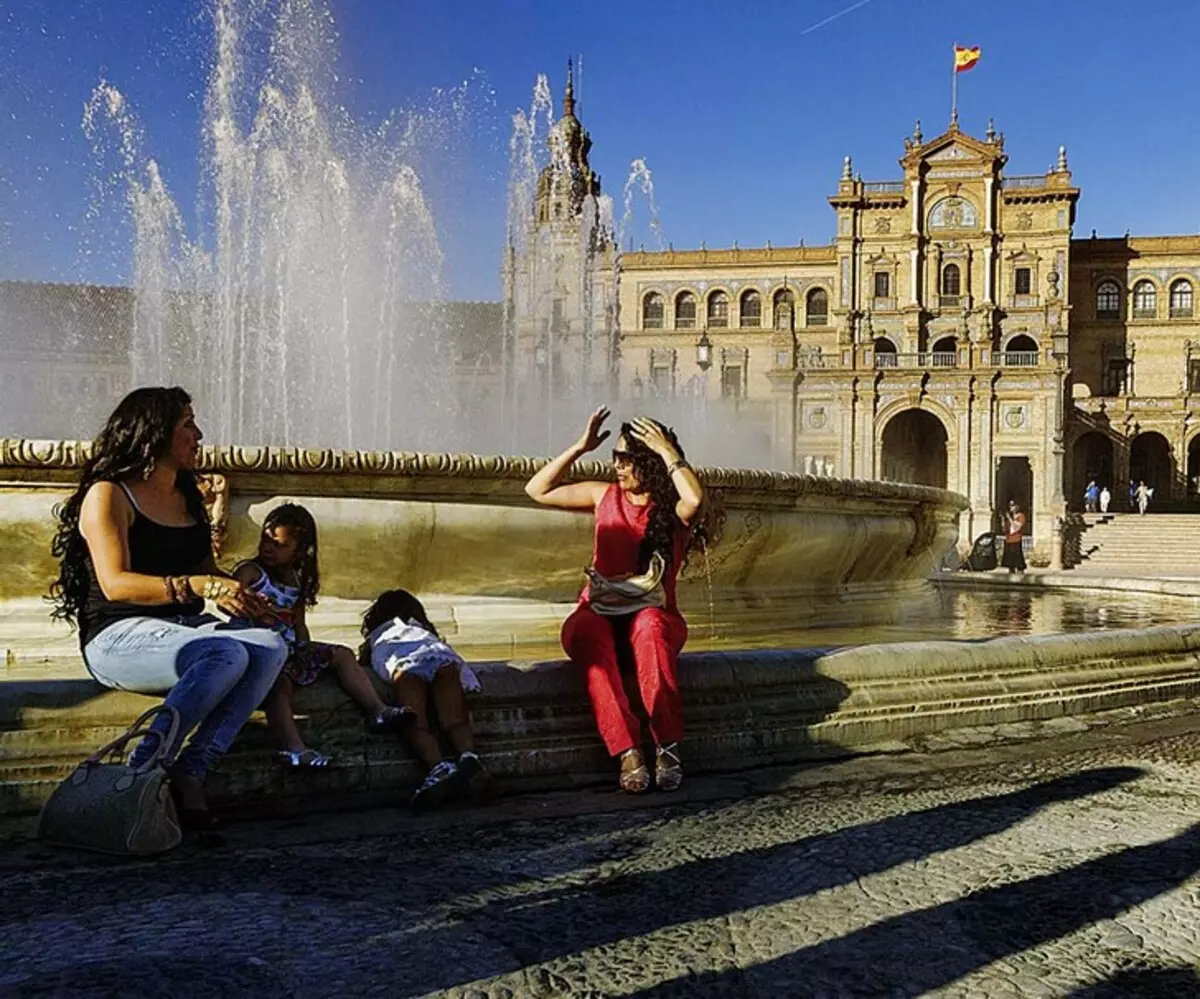 Foto №2 - Ọrịa Seville: Na eserese 4 na-enweghị agbanwe