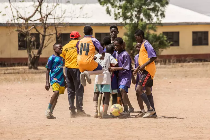 Foto №4 - Fodbold i afrikansk: hvordan de spiller og syge i Nigeria