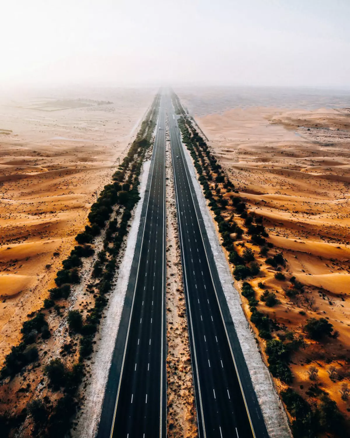 写真番号1 - 世界中の最悪の道路