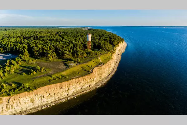 Lütbələr və külək dəyirmanları: Estoniya Saaremaa adasına nə baxmaq lazımdır 32424_3