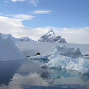 Foto №1 - Noord-Amerika Grenzend door Antarctic