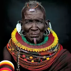 Uimhir Grianghraf 4 - Faoi scáth na Masai