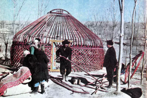 Fotoğraf Numarası 1 - Manas için Yurt