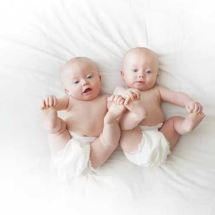 Foto №1 - Shkencëtarët shpjeguan numrin jonormal të binjakëve të sapolindur në SHBA