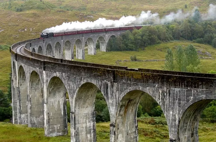 Fotó száma 1 - Harry Potter lépéseiben