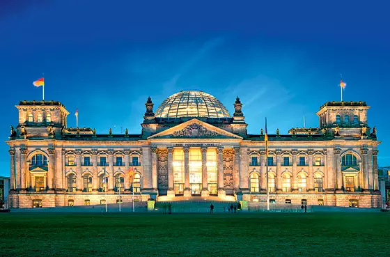3. argazkia - Reichstag-en historiako hiru markoak