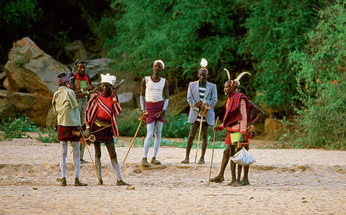 Photo №4 - blows of fate: for which the men of the Ethiopian tribe beat their women