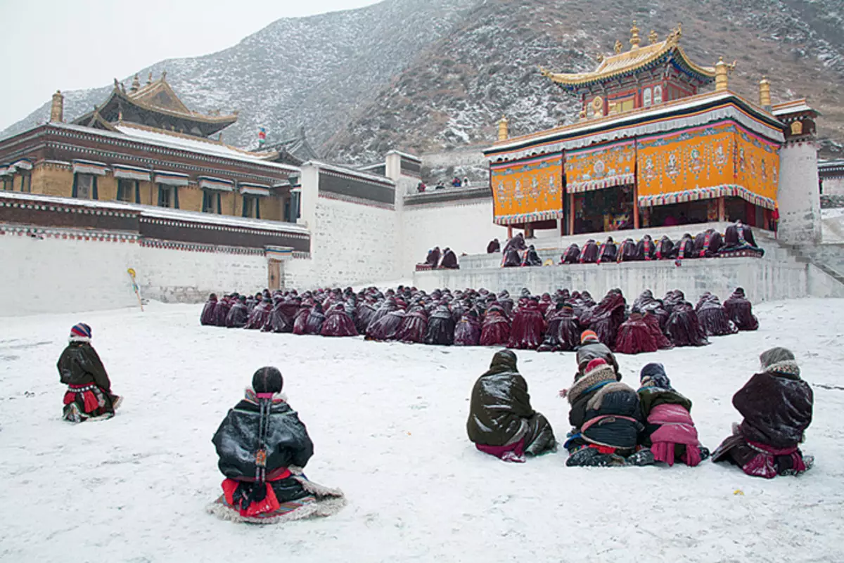 Hejmara wêneyê 1 - Rêyên Buddha: Ji Tibet-a New Year re rapor bikin