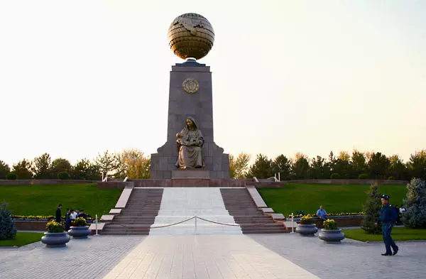 Снимка №6 - Удоволствирани Chinars of tashkent детство