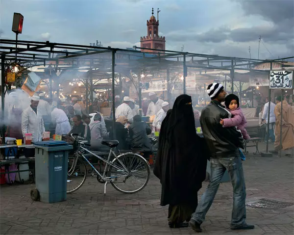 Fotografija №5 - Jemaa El Fna. Mrtvo območje, ki daje veselje