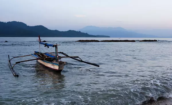 Ifoto Umubare 3 - KrakataU umuryango utuje