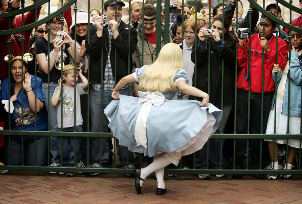 Foto número 10 - Um conto de fadas revivido: Primeira Disneyland - 65 anos