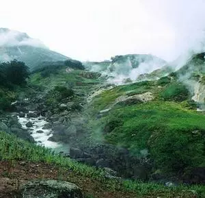 FOTO NUMMER 1 - Ien fan 'e moaiste geysers kamen ta libben op Kamchatka