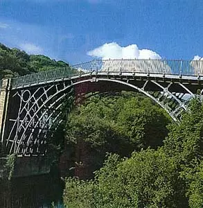 Foto №1 - Bridge furat în Polonia