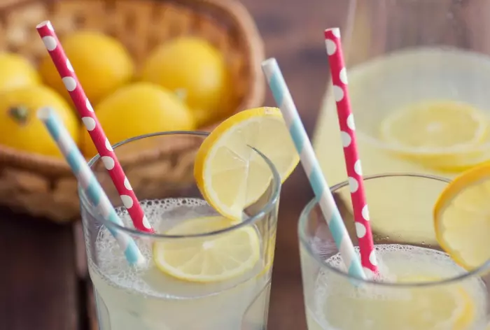 Tre recetë fruta limonadë nga kuzhinier spanjoll