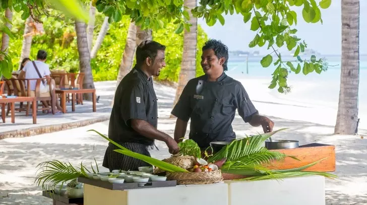 照片№6 - 咖哩與金槍魚，用於馬爾代夫的食譜廚師