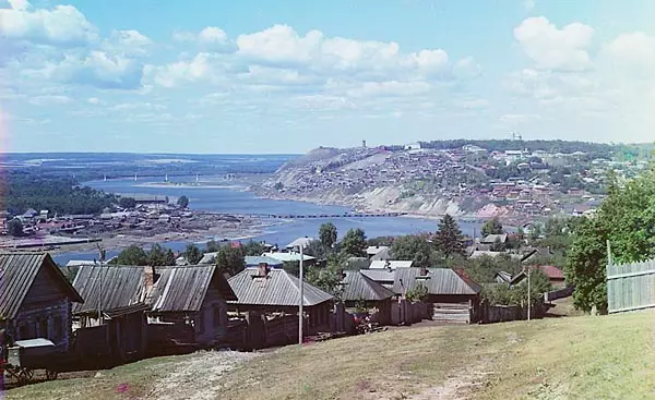 Forteca nad białym